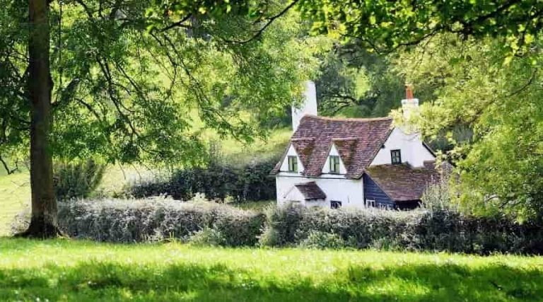 What is Cottagecore - Cottagecore House