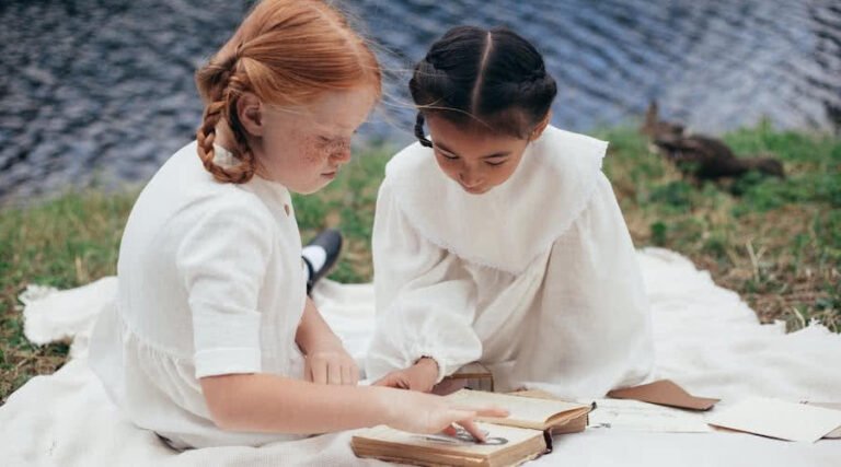 Cute Cottagecore Names - Cottagecore House